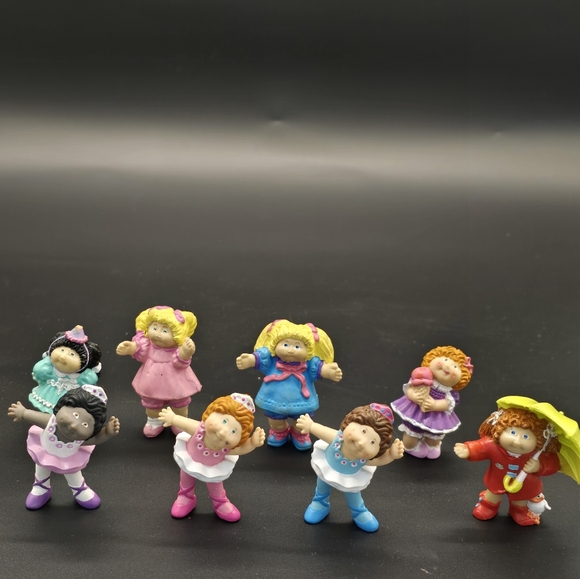 Toys | Vintage 198s Cabbage Patch Miniature Pvc Dolls Lot Of 8 Adorable ...